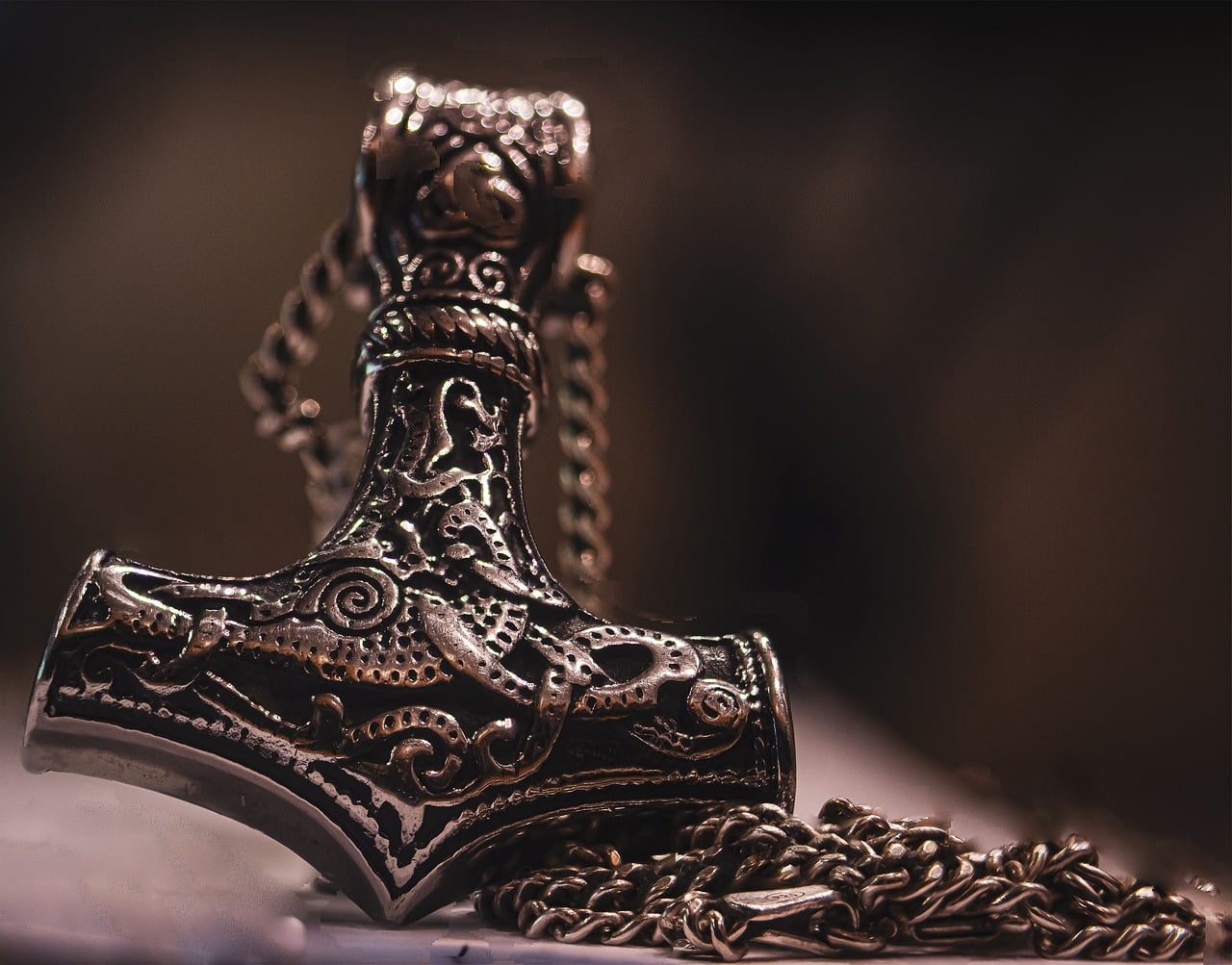 El Martillo de Thor: Mjölnir - La web de Ainhoa